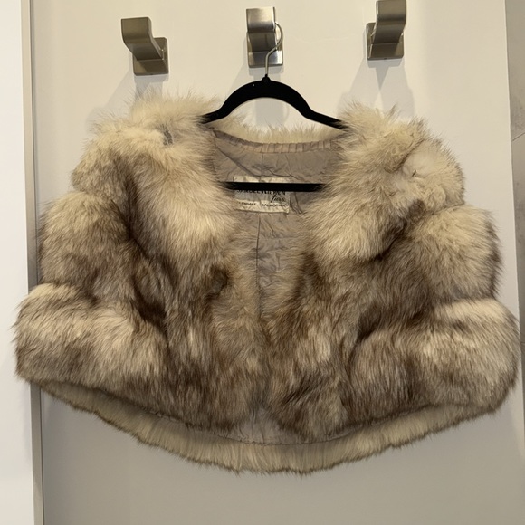 Samuel Rifken | Jackets & Coats | Samuel Rifken White Fox Fur Shawl ...